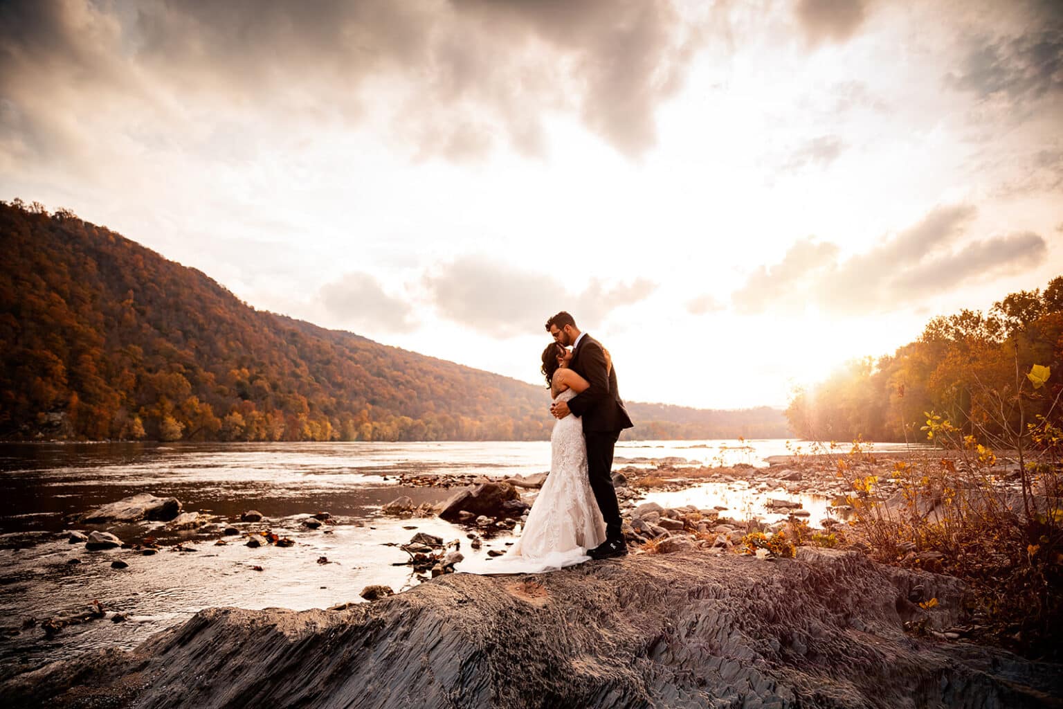 The Wedding Niche | A modern wedding experience!